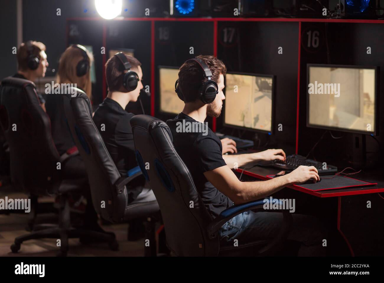 Hud gaming hi-res stock photography and images - Alamy