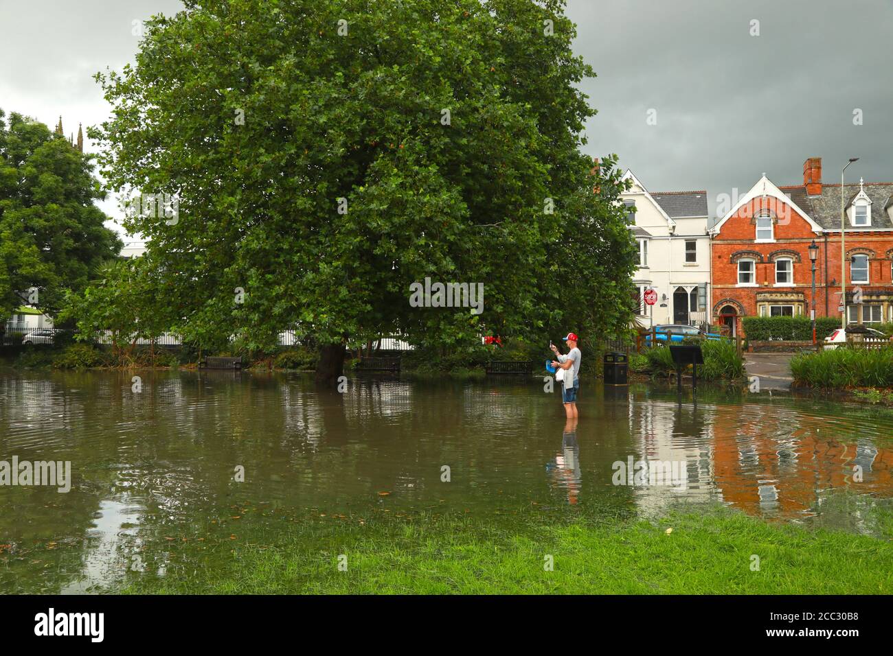 Barnstaple, North Devon, UK. 17th Aug, 2020. Extremely heavy rain ...