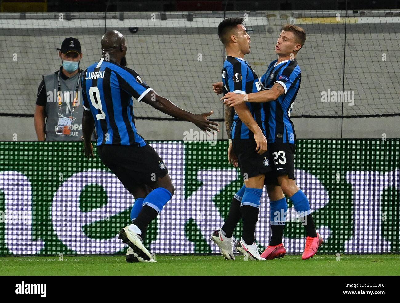 Duesseldorf, Germany. 17th Aug, 2020. Football: Europa League, Inter ...