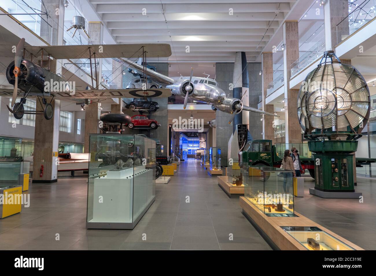 Reopening museum hi-res stock photography and images - Alamy