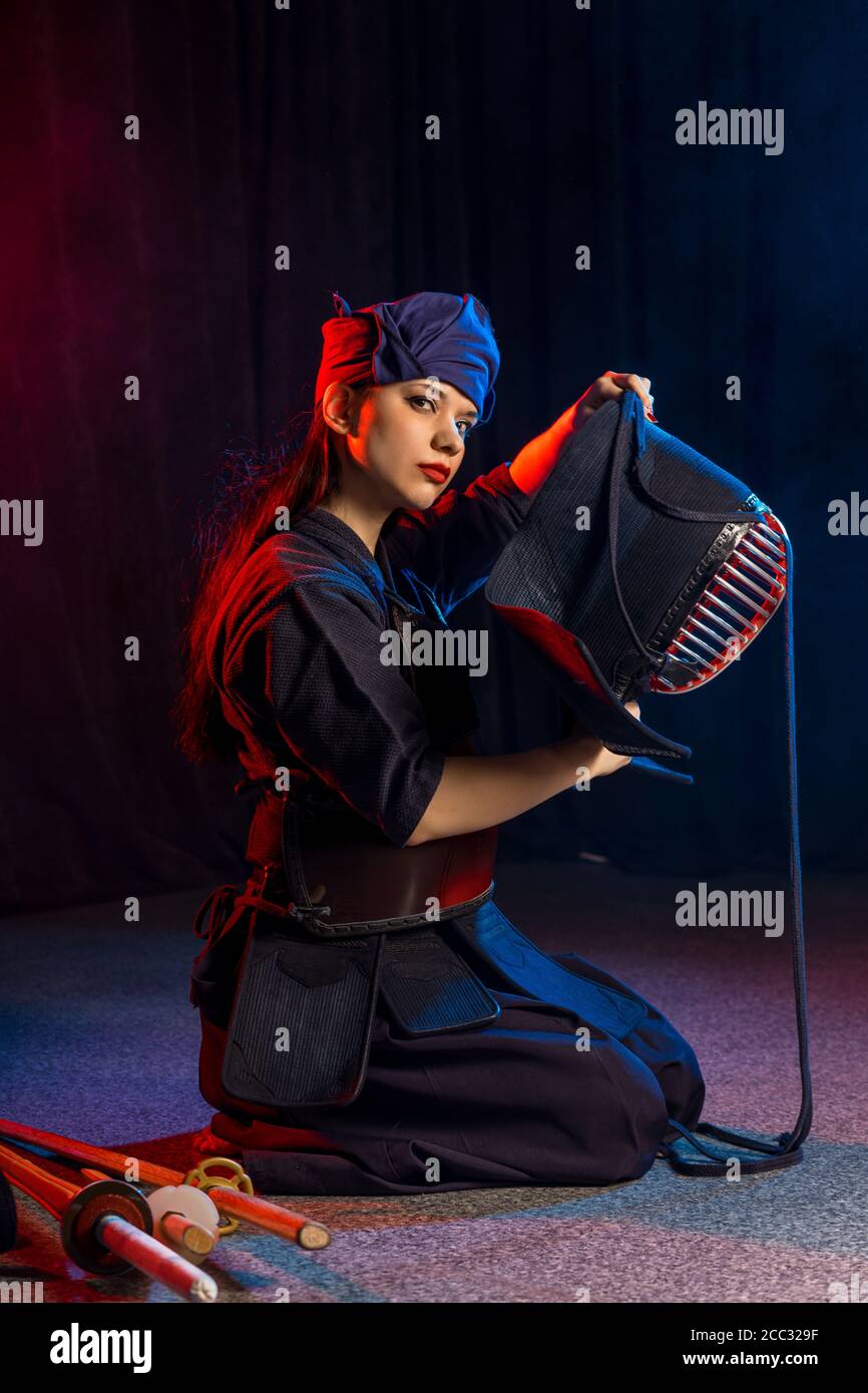Female sport kendo japan hi-res stock photography and images - Alamy