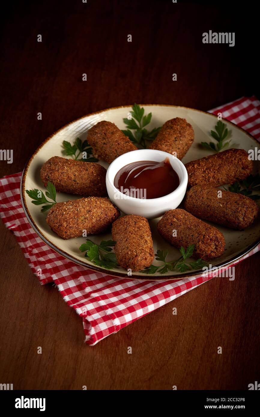 Kibe, Croquete, Delicioso Food, Brazilian Street Food Stock Photo - Alamy