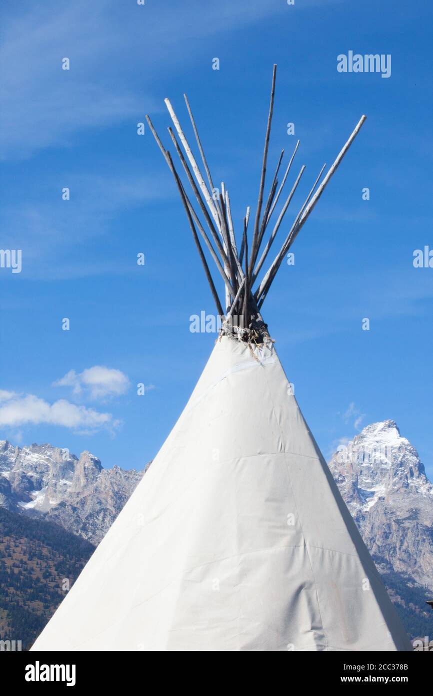 Tipi in nature hi-res stock photography and images - Alamy