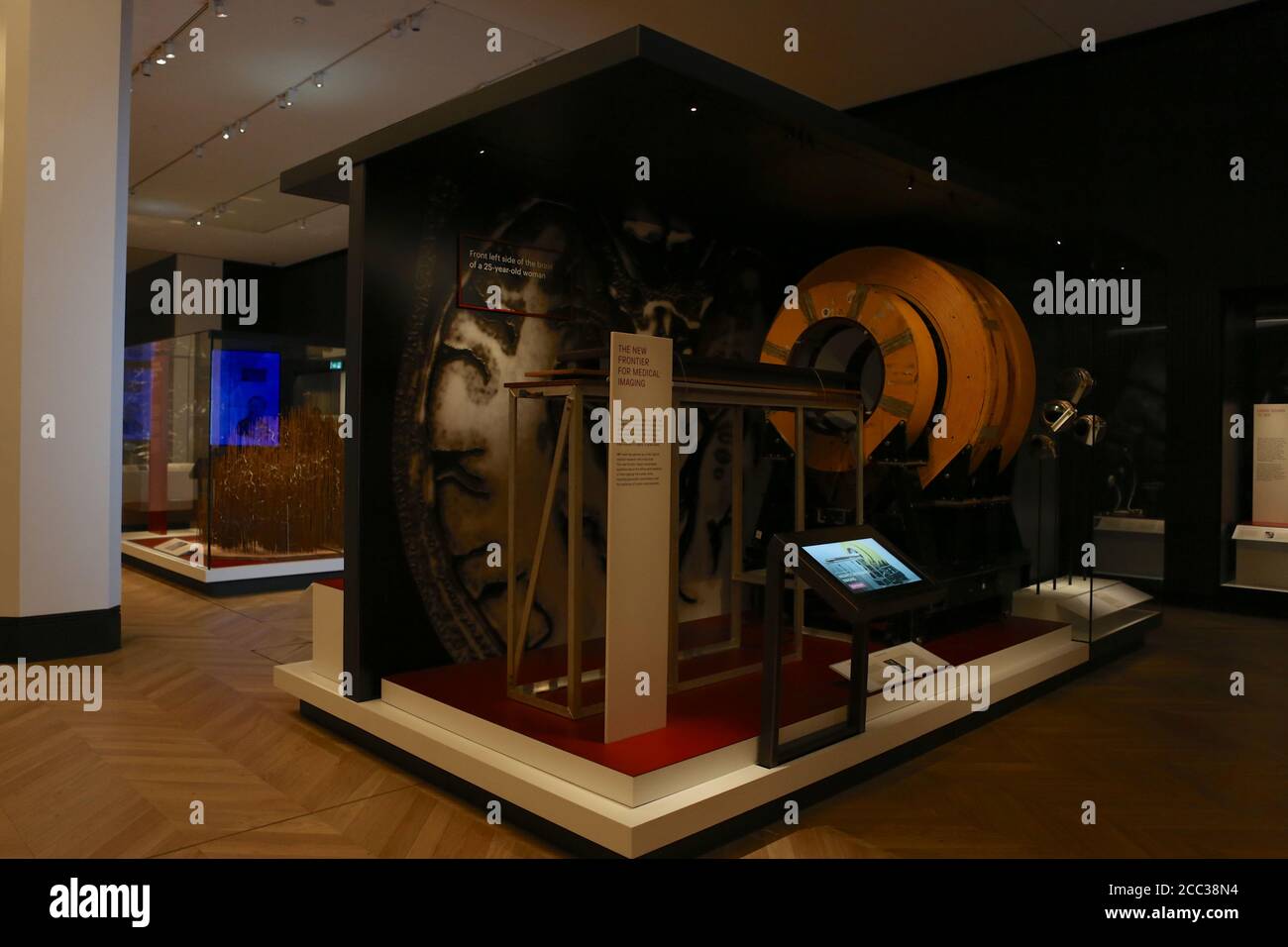 Worlds largest medicine gallery hi-res stock photography and images - Alamy