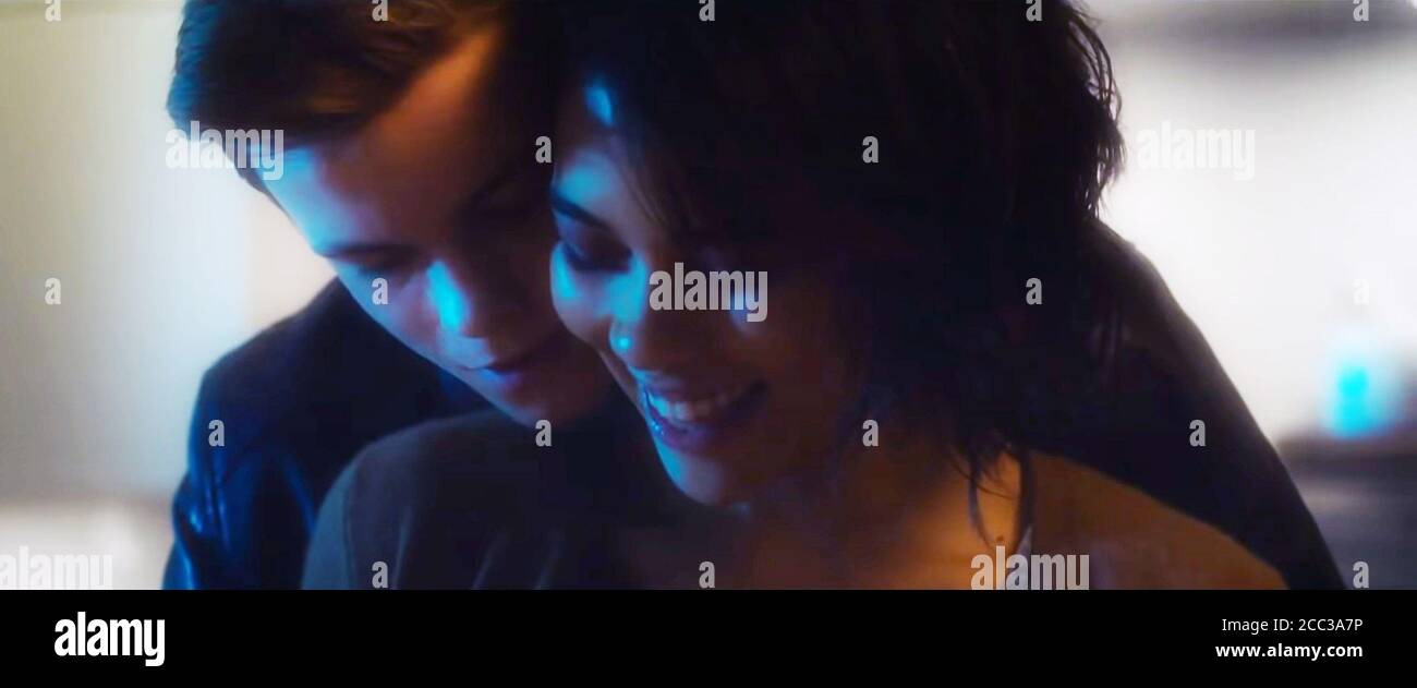 ENDLESS, from left: Nicholas Hamilton, Alexandra Shipp, 2020. © Quiver ...