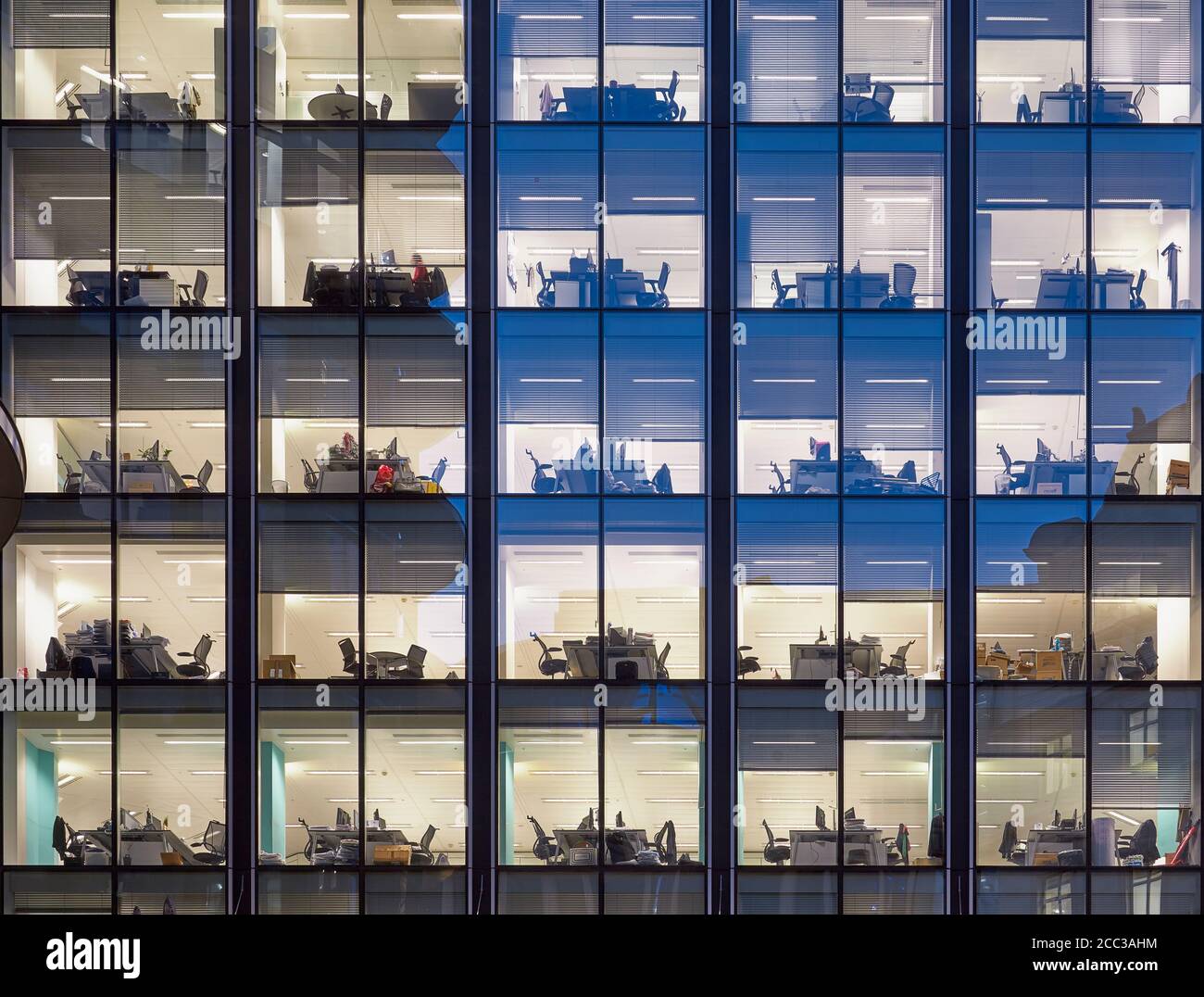 Officeblock hi-res stock photography and images - Alamy