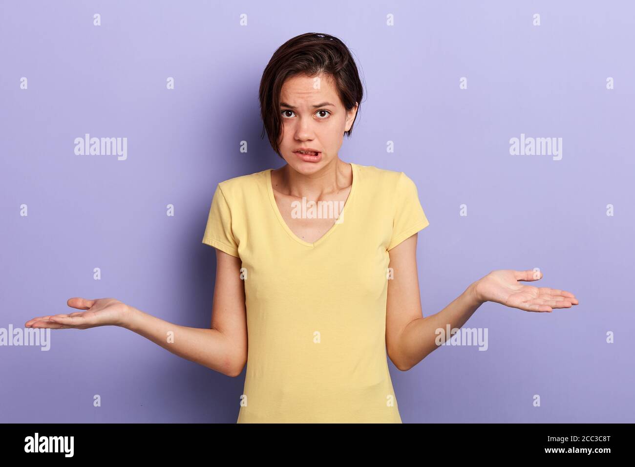 Blue shoulder shrug hi-res stock photography and images - Alamy