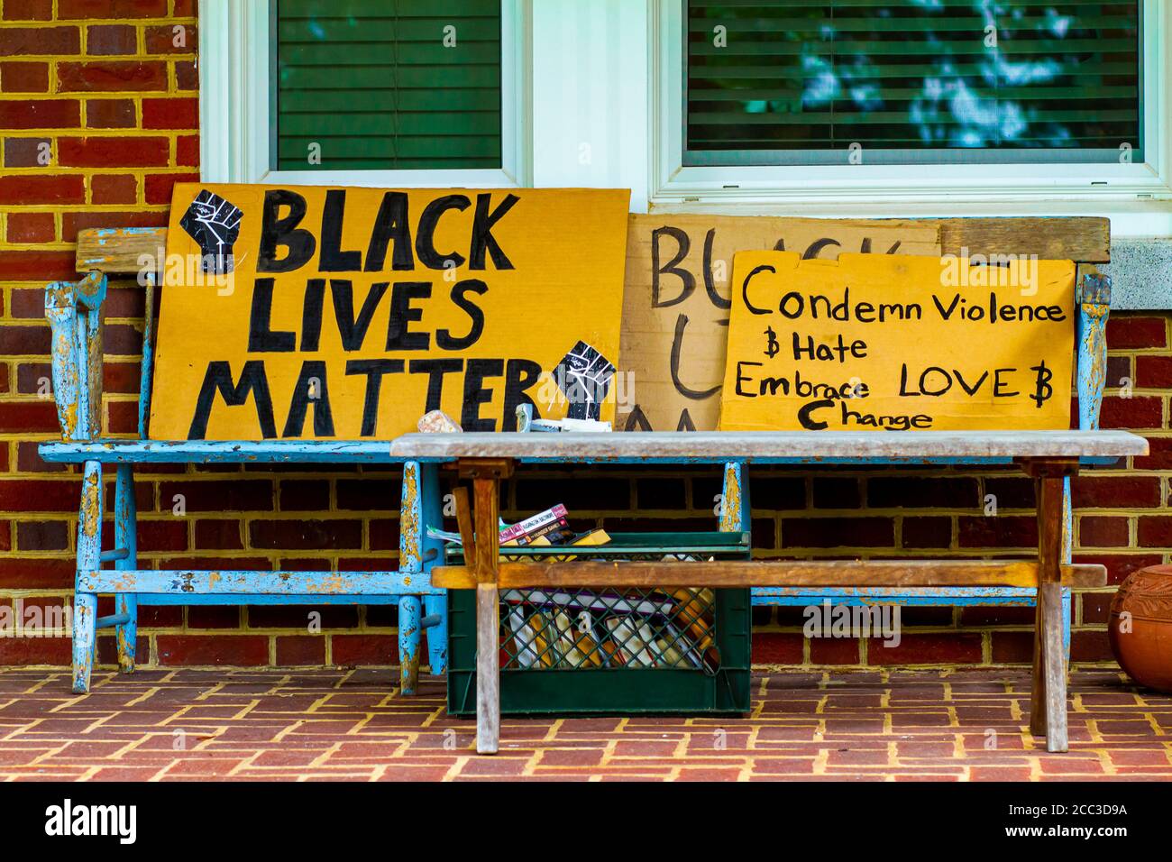 Awareness sign board hi-res stock photography and images - Alamy