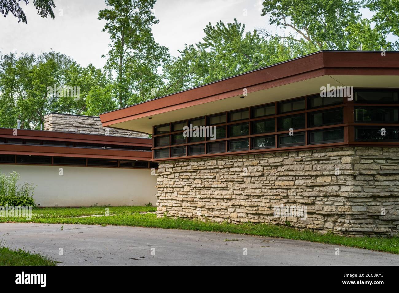 Frank lloyd wright american house design hi-res stock photography and ...