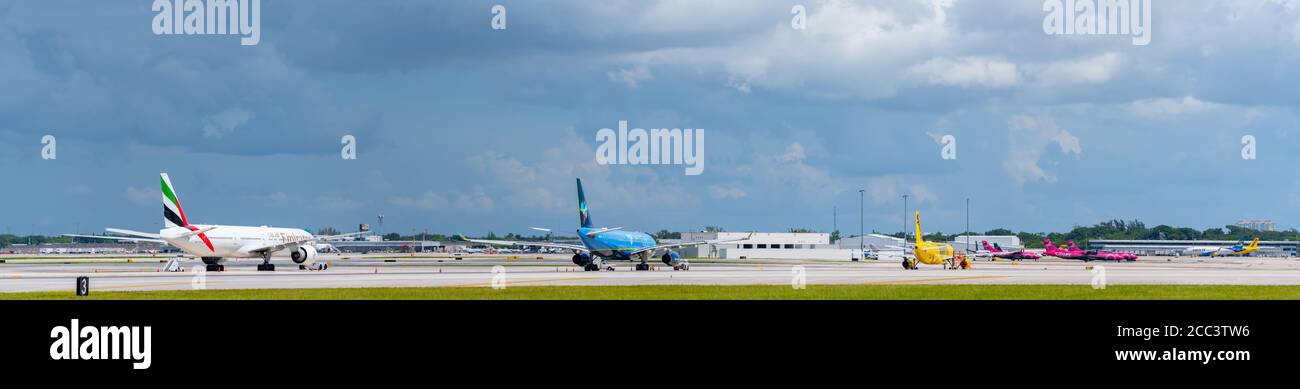 Fll hi-res stock photography and images - Alamy