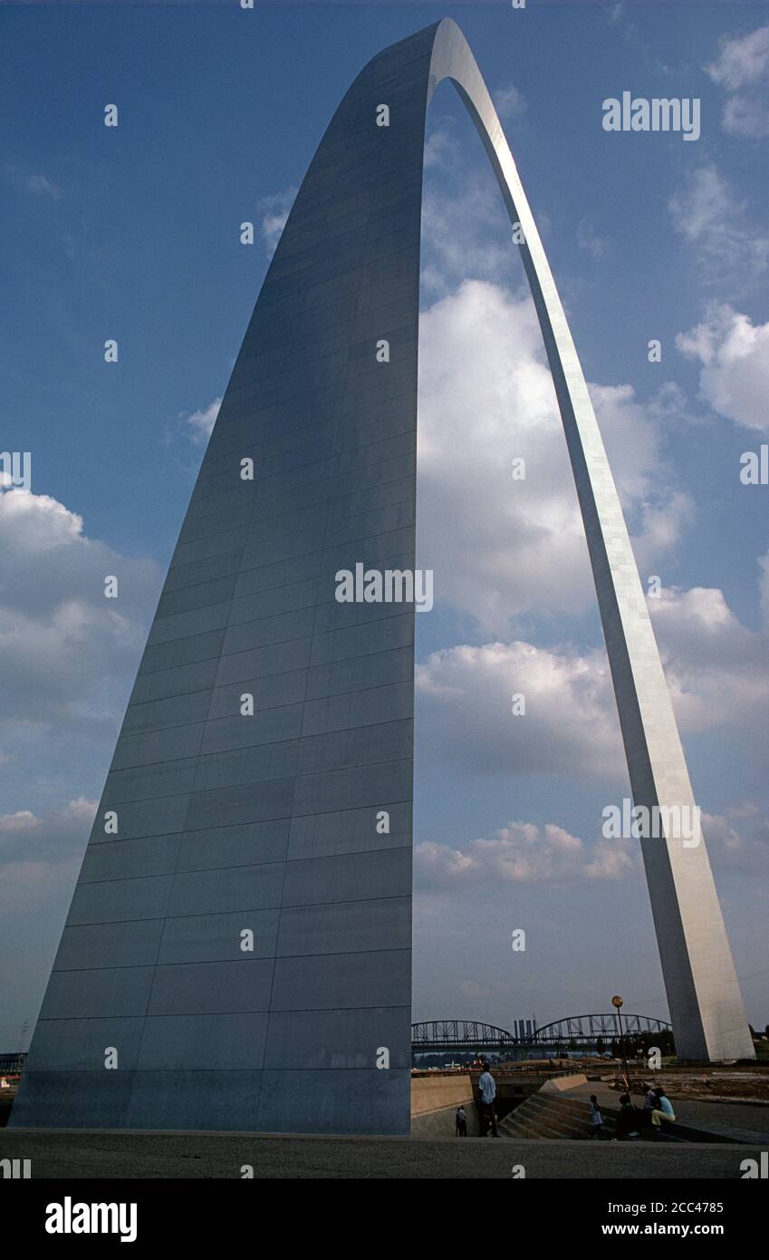 1980s gateway arch hi-res stock photography and images - Alamy