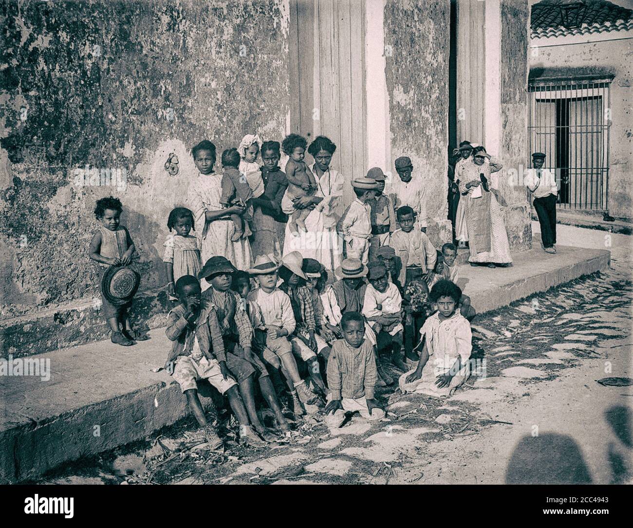 Old Havana. Children in Havana. Cuba. 1900 Stock Photo - Alamy