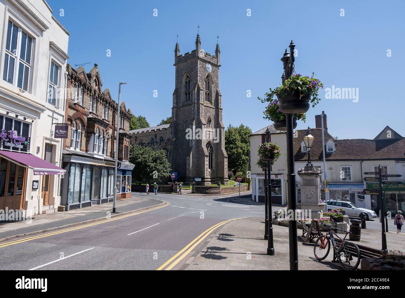 George Courtald Memorial and St. Andrews Church in Halstead Town Centre ...
