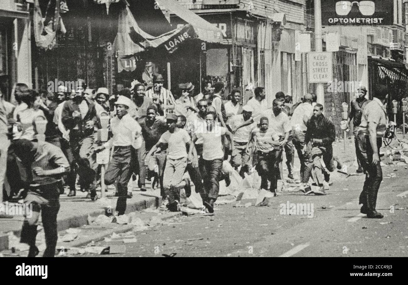 Riot High Resolution Stock Photography and Images - Alamy