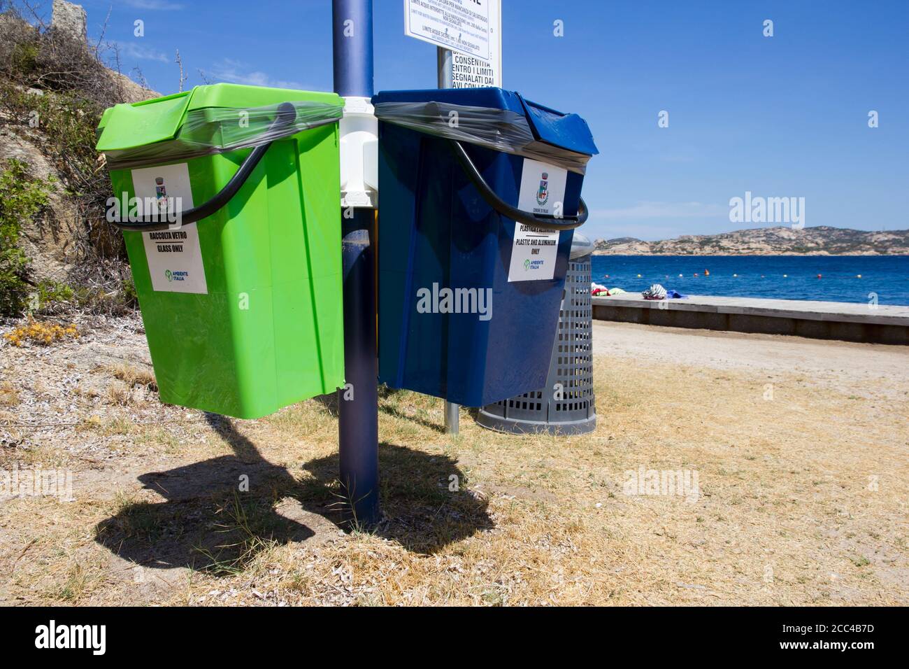 Colour coded recycling bins hi-res stock photography and images - Alamy