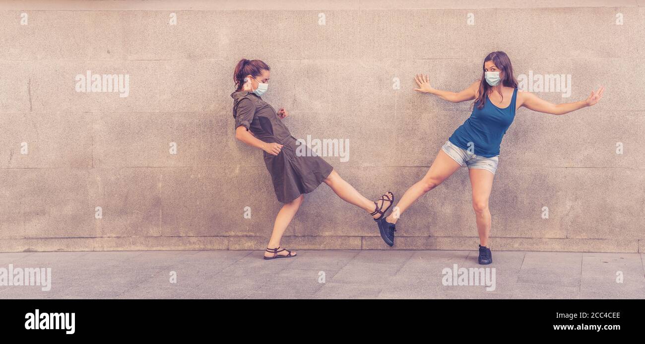 Girlfriends feet hi-res stock photography and images - Alamy