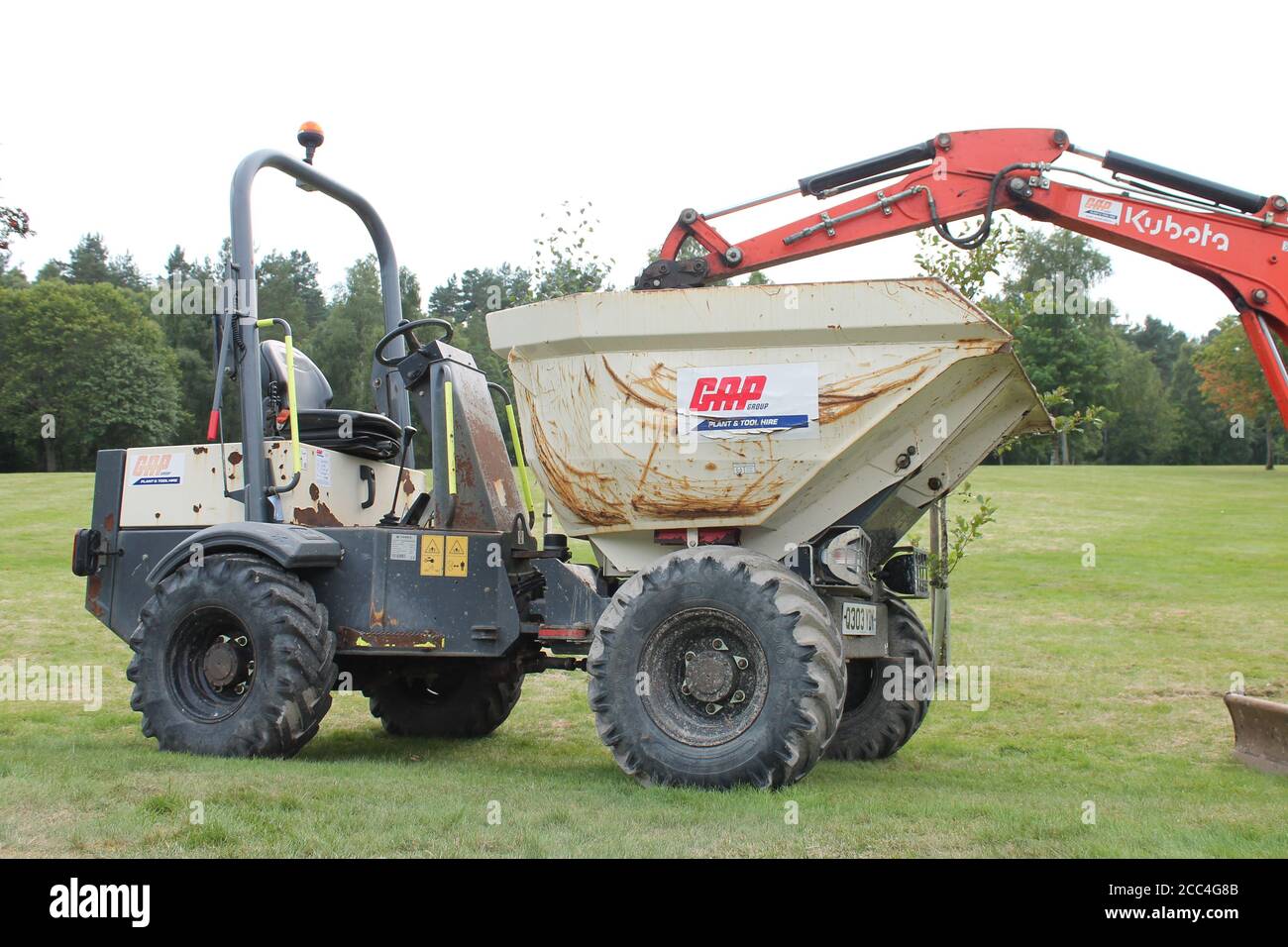Dumper truck construction hi-res stock photography and images - Alamy