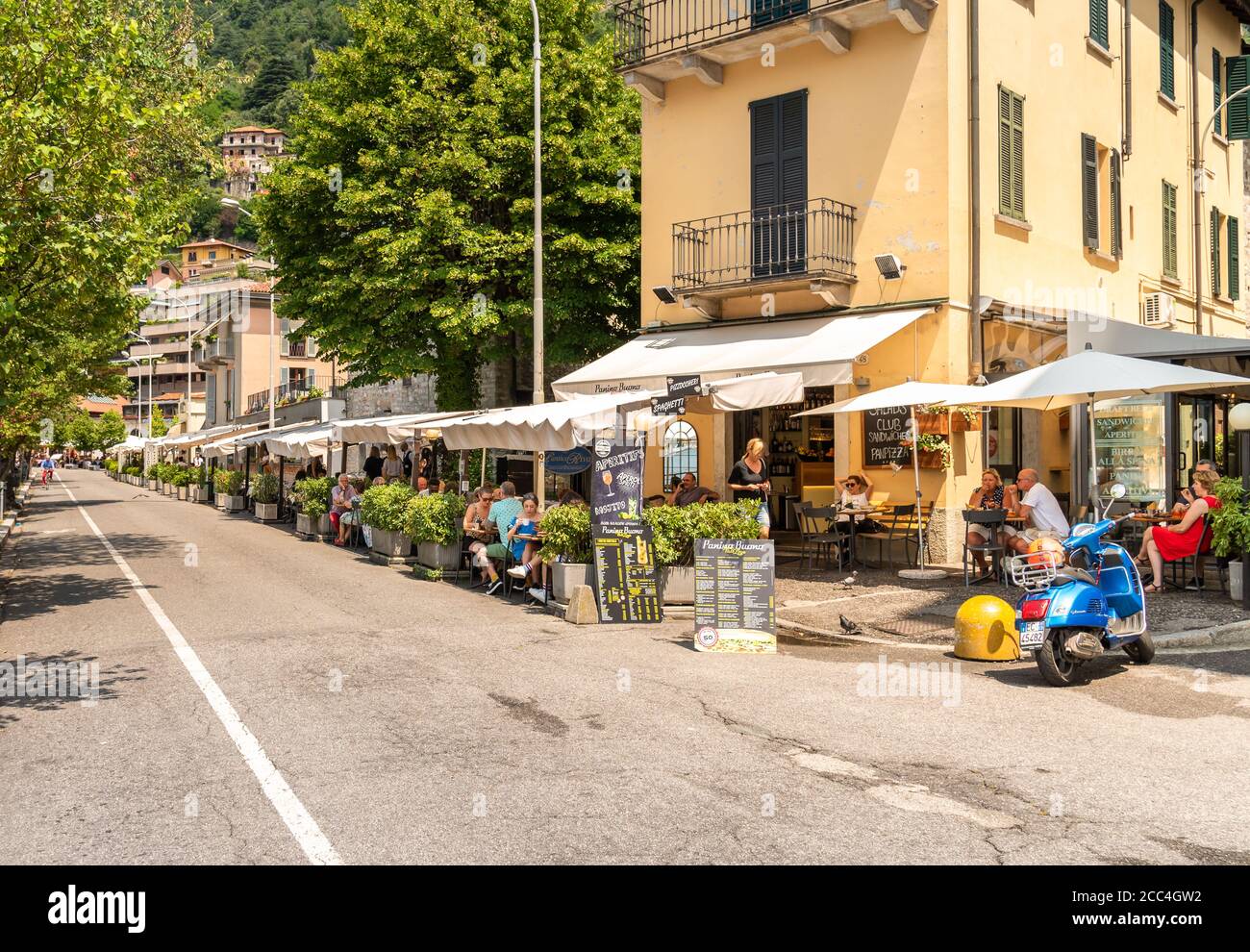 Como, Lombardy, Italy - June 18, 2019: People enjoying a outdoor bars ...