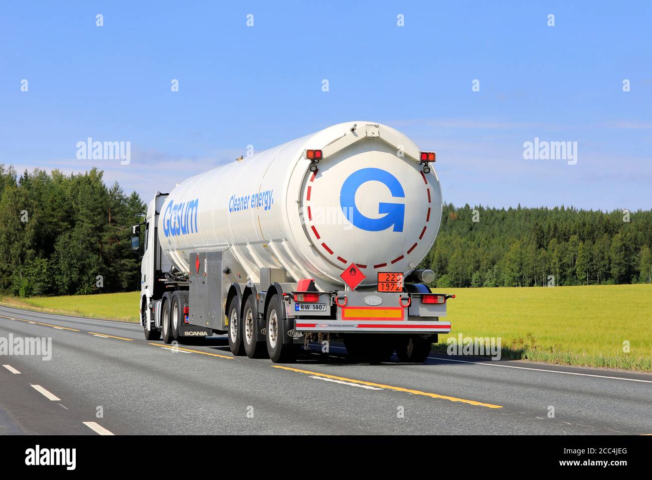 White Scania semi tank truck Gasum hauls LNG, Liquified natural gas ...