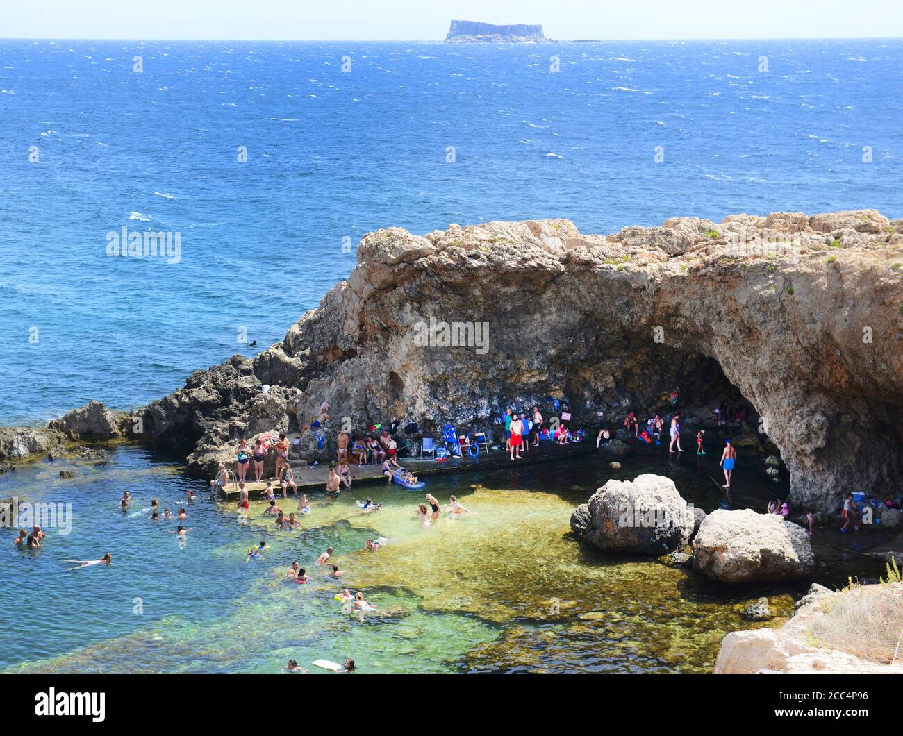 The beautiful Għar Lapsi beach in Malta Stock Photo - Alamy