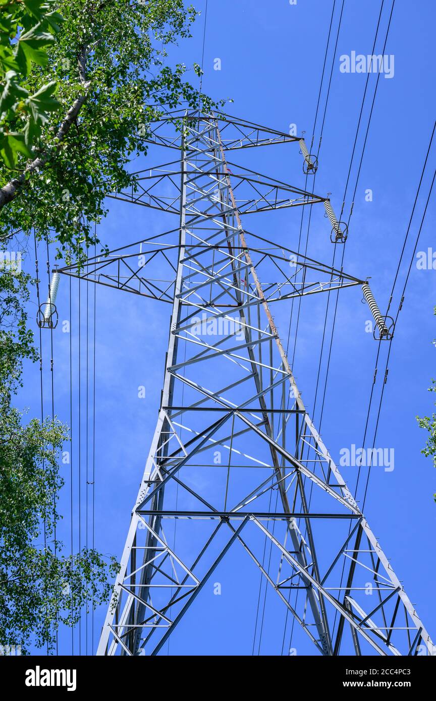 Timber pylon pylons hi-res stock photography and images - Alamy