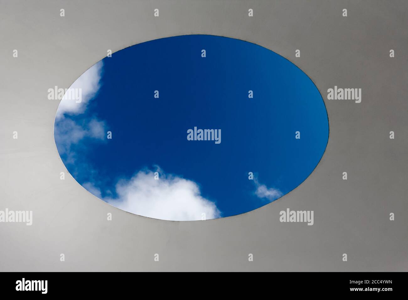 Inside Tewlwolow Kernow: an elliptical domed chamber from which to view ...