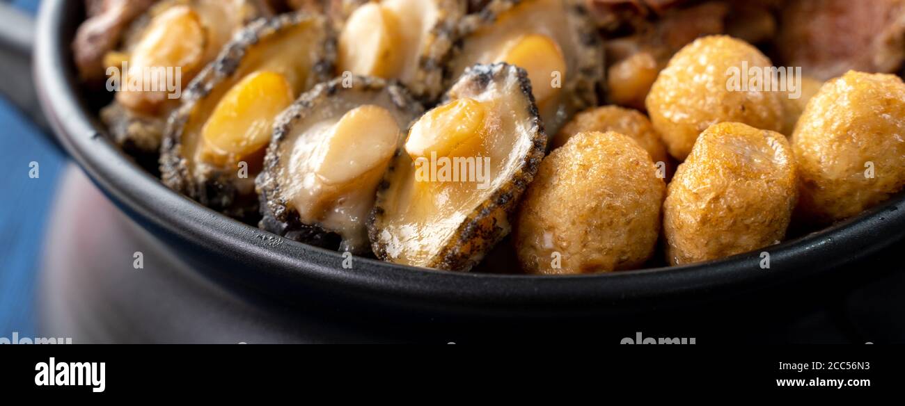 Traditional food of Chinese lunar new year, Buddha jumps over the wall ...
