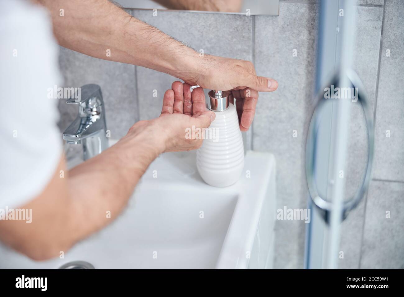 All hands to the pump hi-res stock photography and images - Alamy