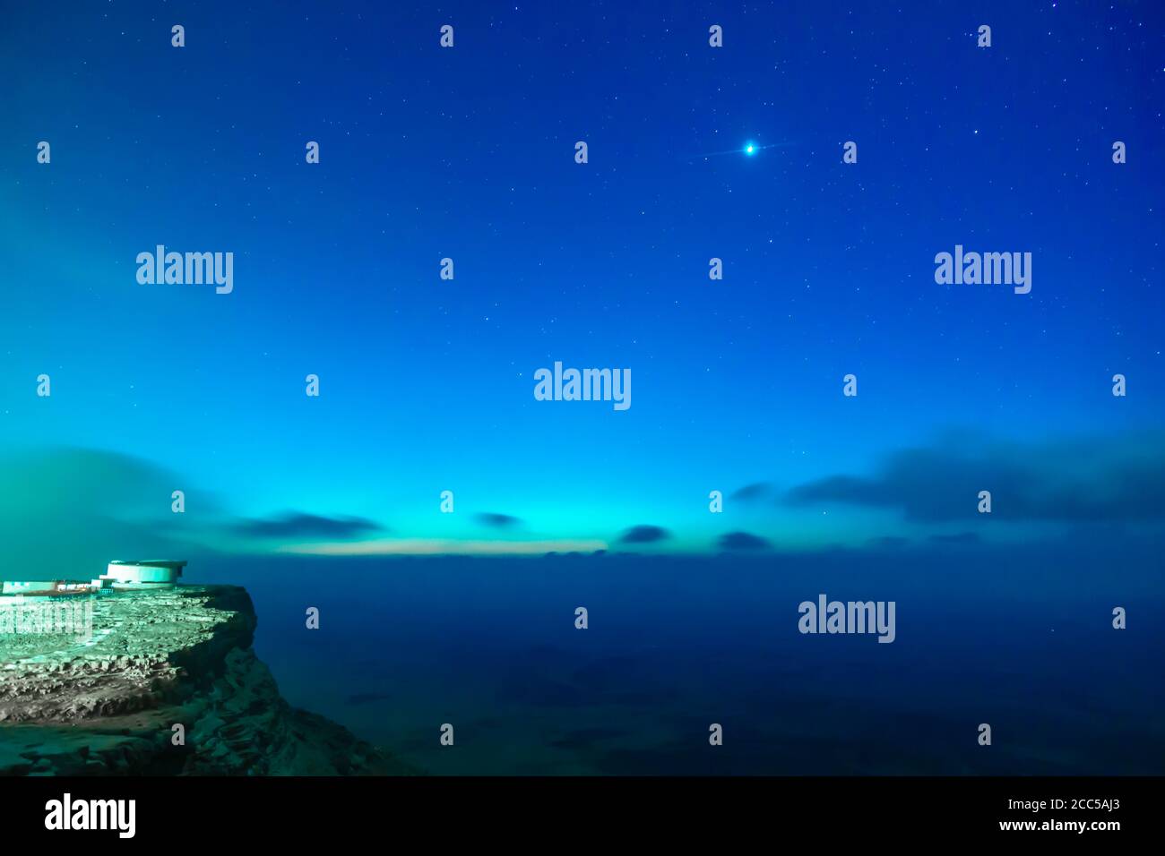 Night stars view in Makhtesh (crater) Ramon, the Negev Desert, Southern ...