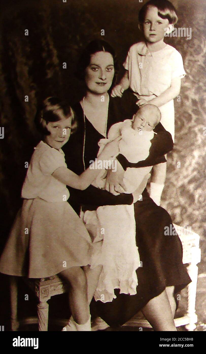 1934 - A portrait of Queen Astrid of Belgium (formerly Astrid of Sweden ...