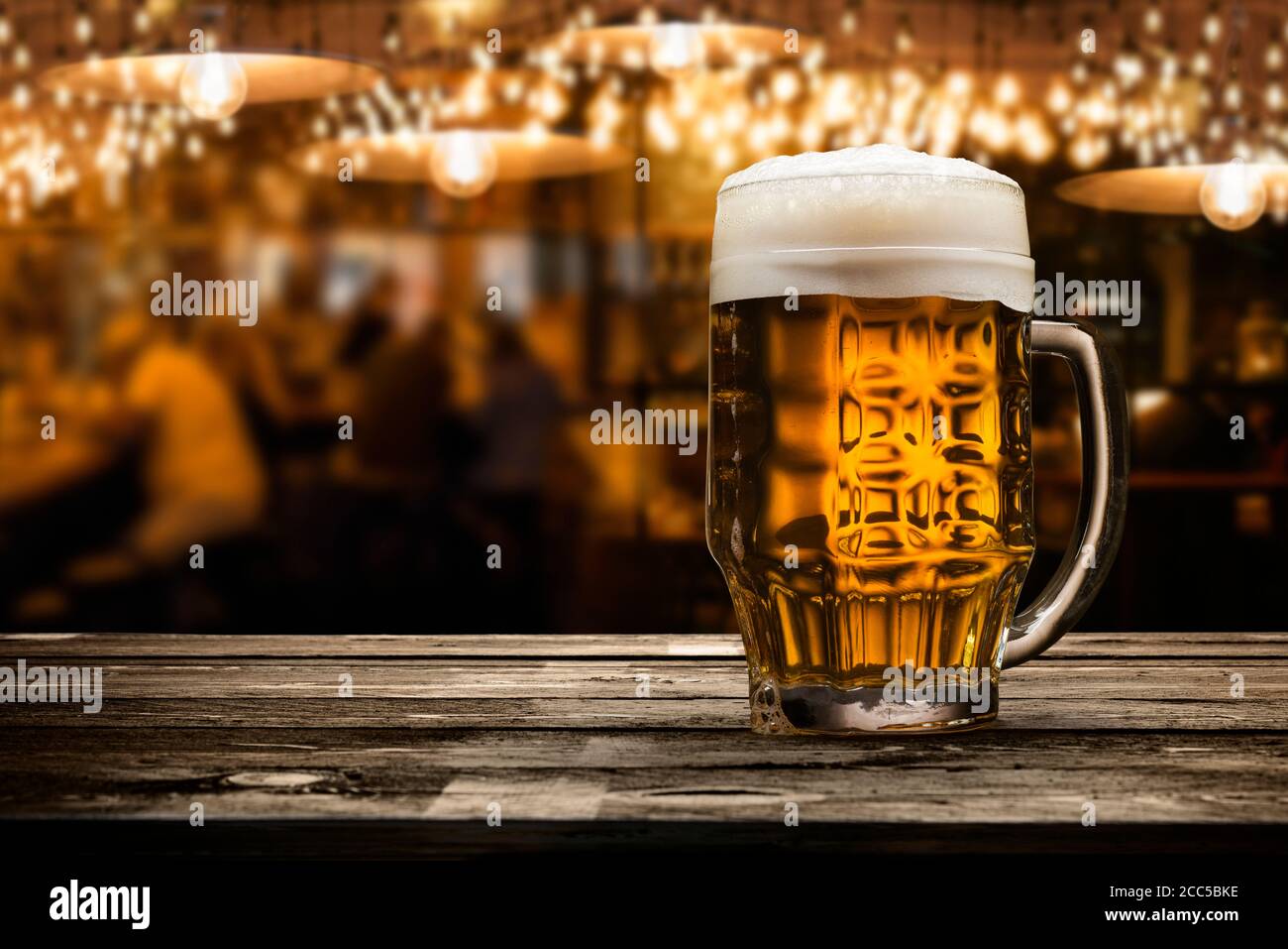 Inside a pub hi-res stock photography and images - Alamy