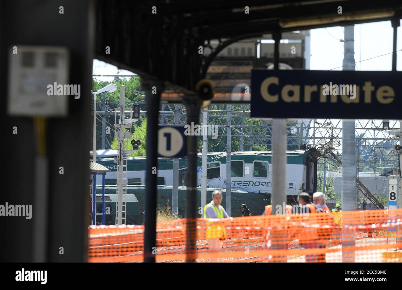 Carnate hi-res stock photography and images - Alamy