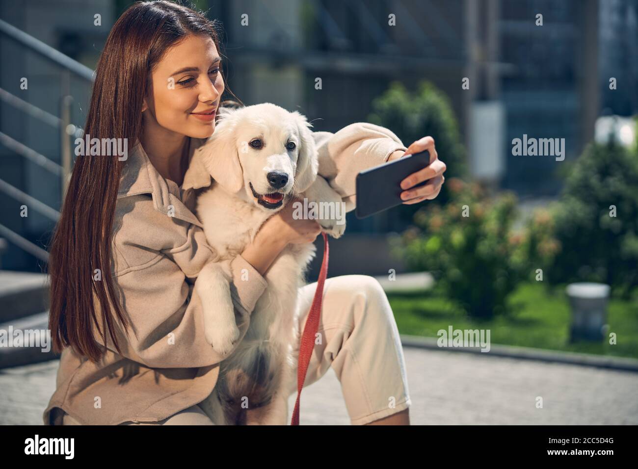 Photographing fashion hi-res stock photography and images - Alamy