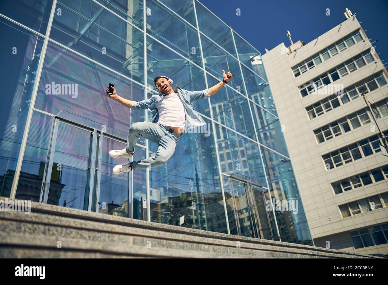 Physical skills hi-res stock photography and images - Alamy