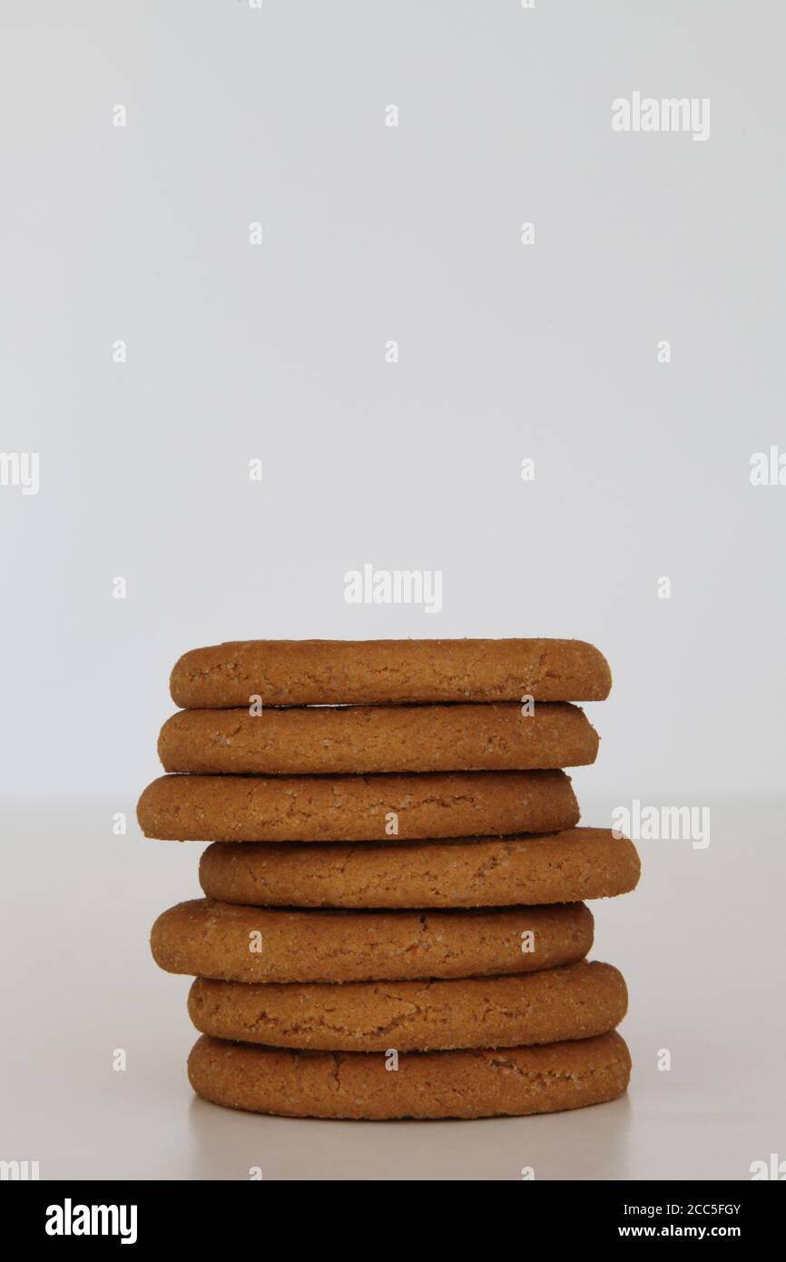 Ginger nuts hi-res stock photography and images - Alamy