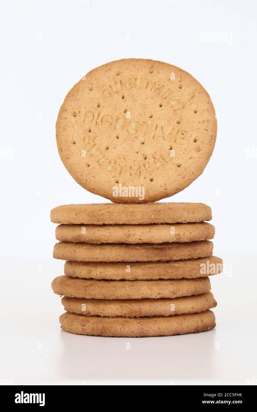 Sweetmeal digestives hi-res stock photography and images - Alamy