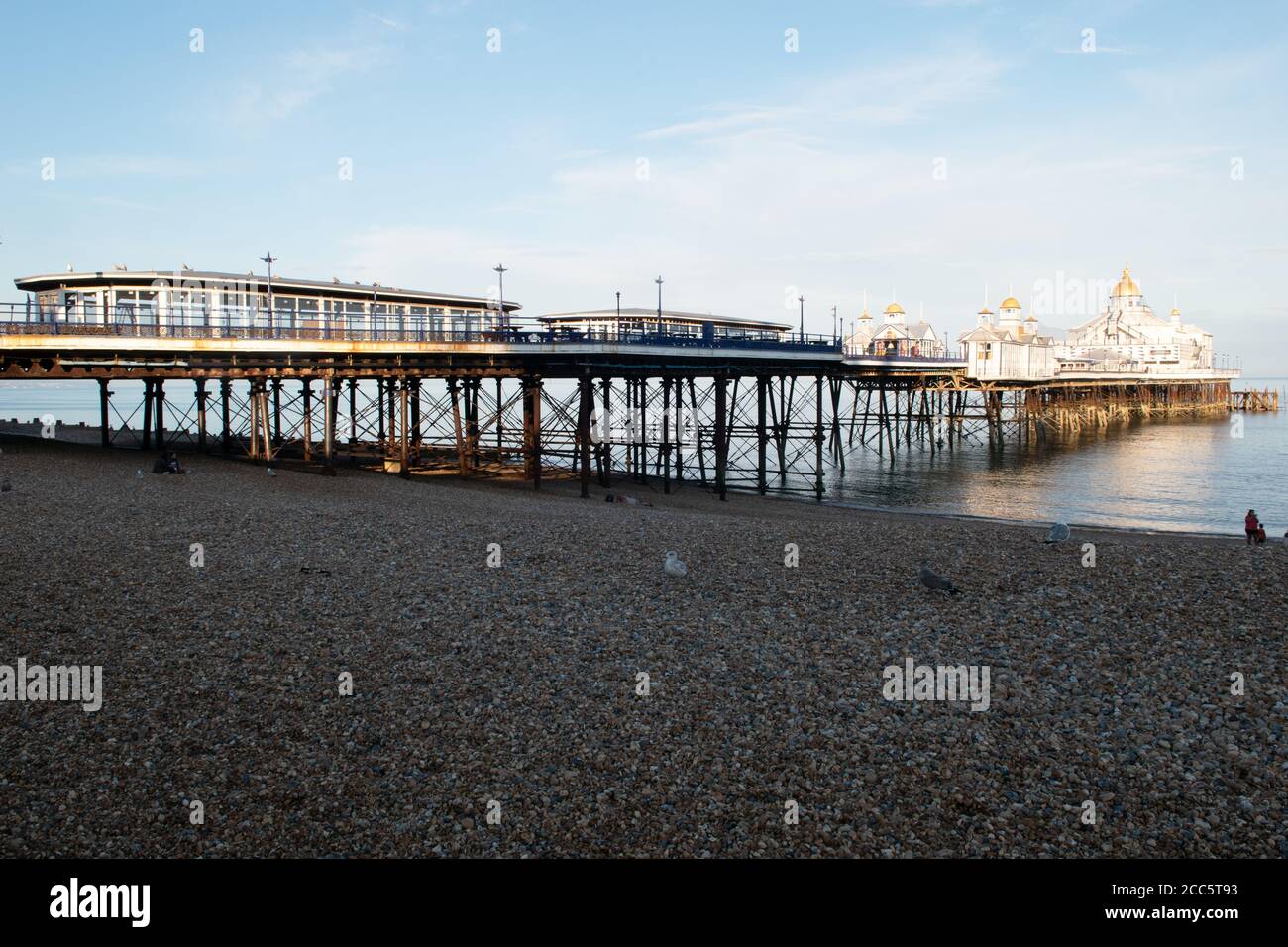 Iron pier england hi-res stock photography and images - Alamy