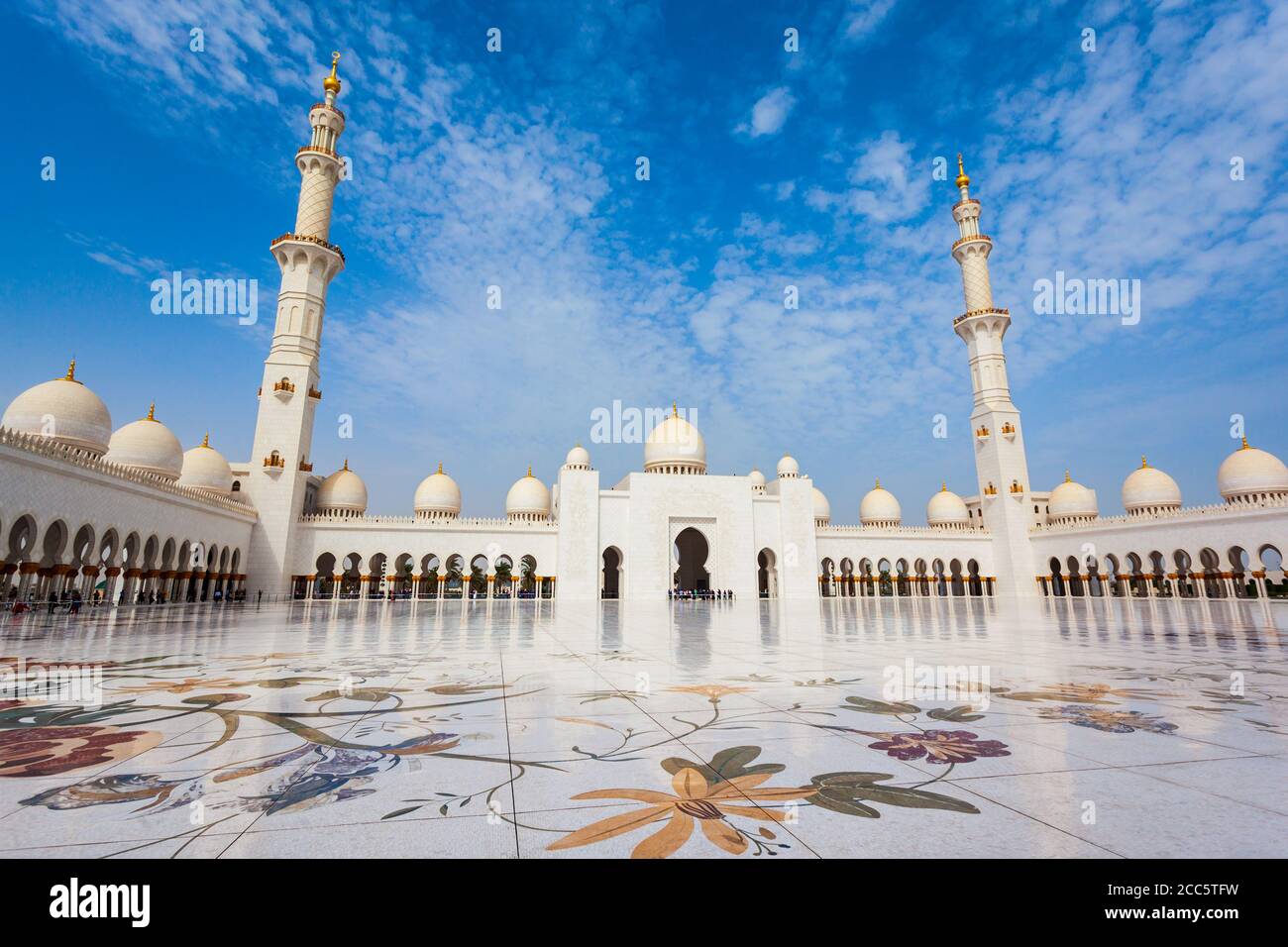 Located in abu dhabi hi-res stock photography and images - Alamy