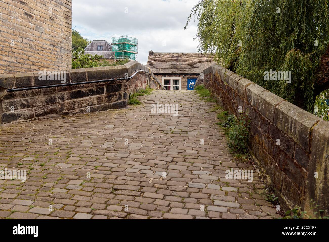 Old town hebden bridge hi-res stock photography and images - Alamy
