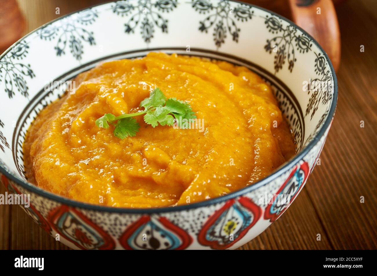 Pilipili ya maembe - Kenyan chutney made with mango as the key ...