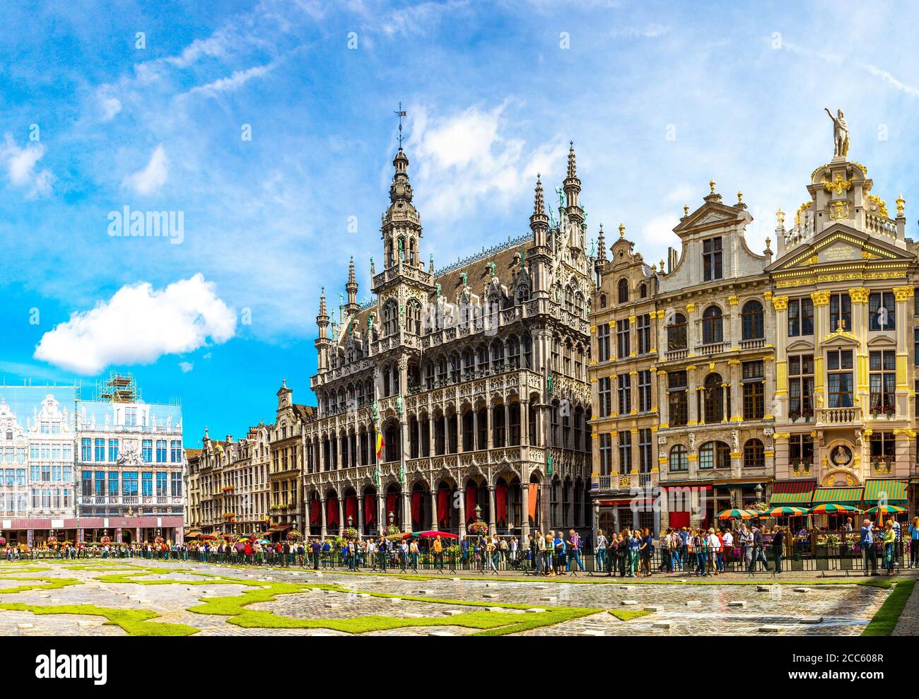 The Grand Place in a beautiful summer day in Brussels, Belgium Stock ...