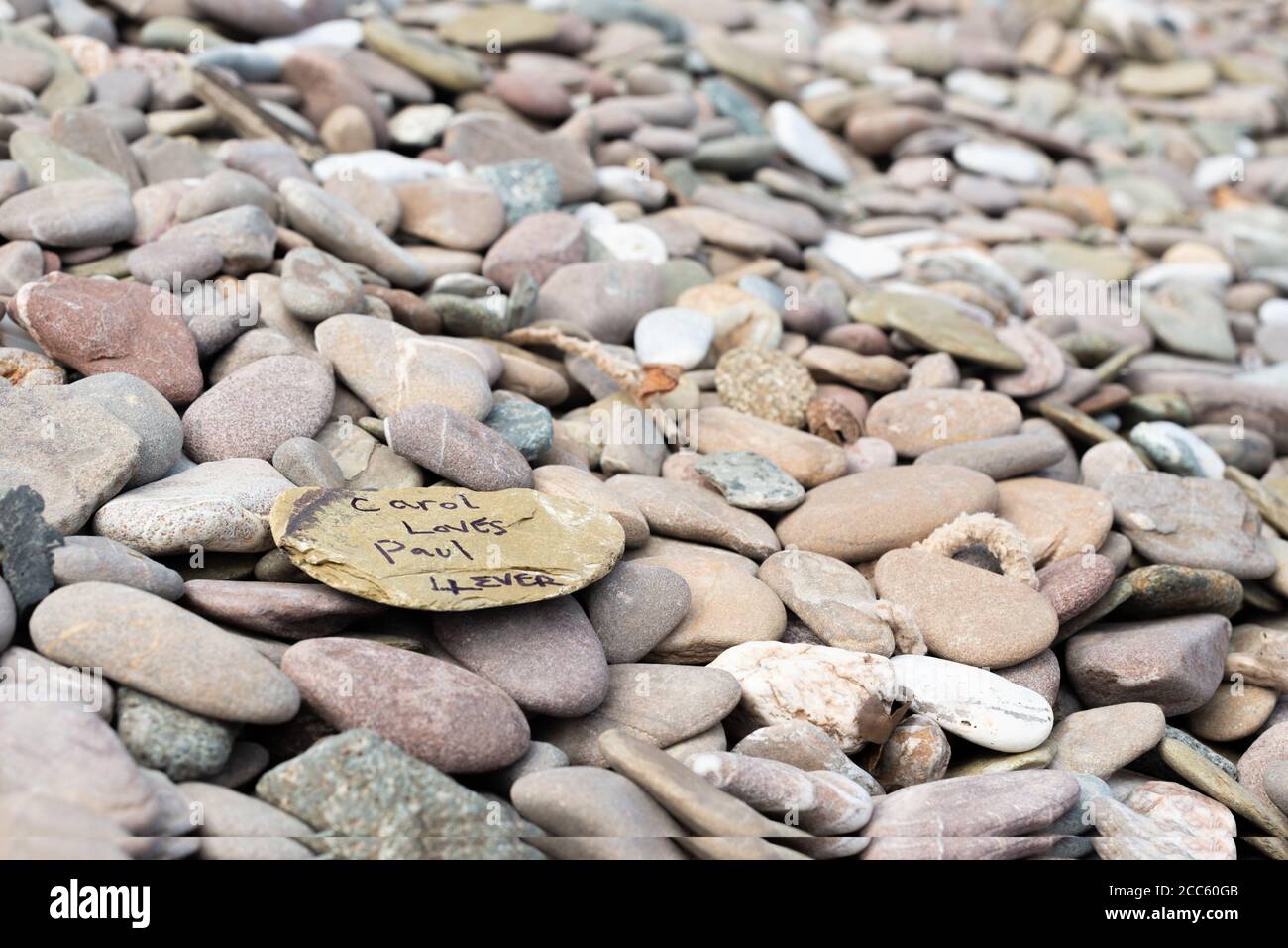 Pebble messages hi-res stock photography and images - Alamy