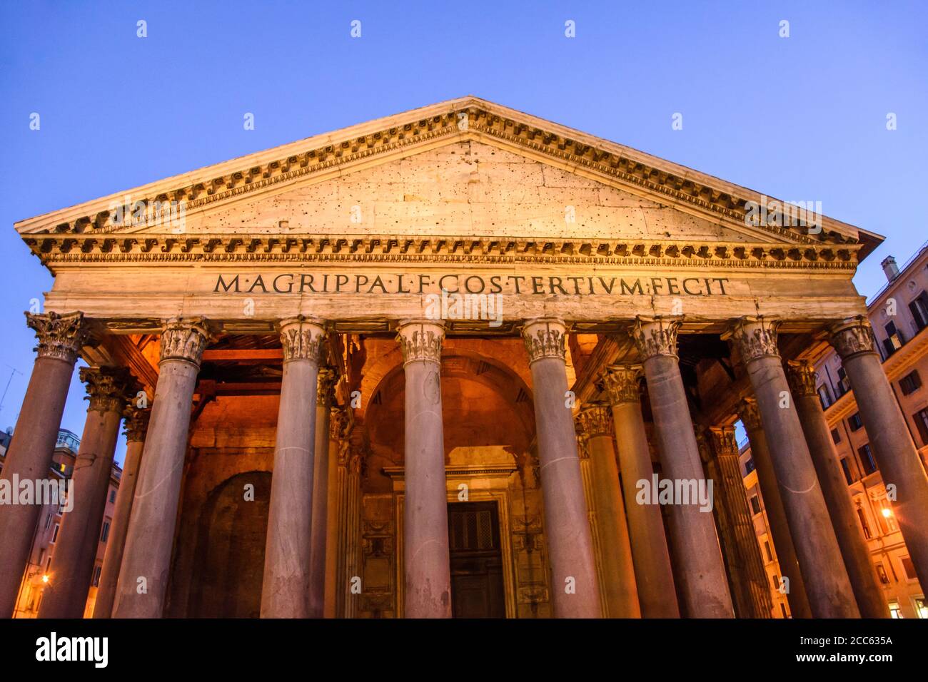 Pantheon night hi-res stock photography and images - Alamy