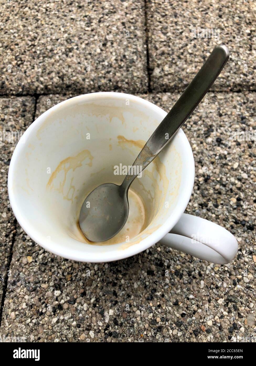 Empty coffee bar hi-res stock photography and images - Alamy