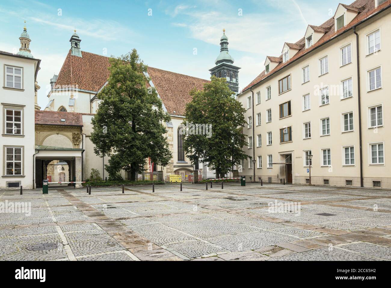 Grazer castle hi-res stock photography and images - Alamy