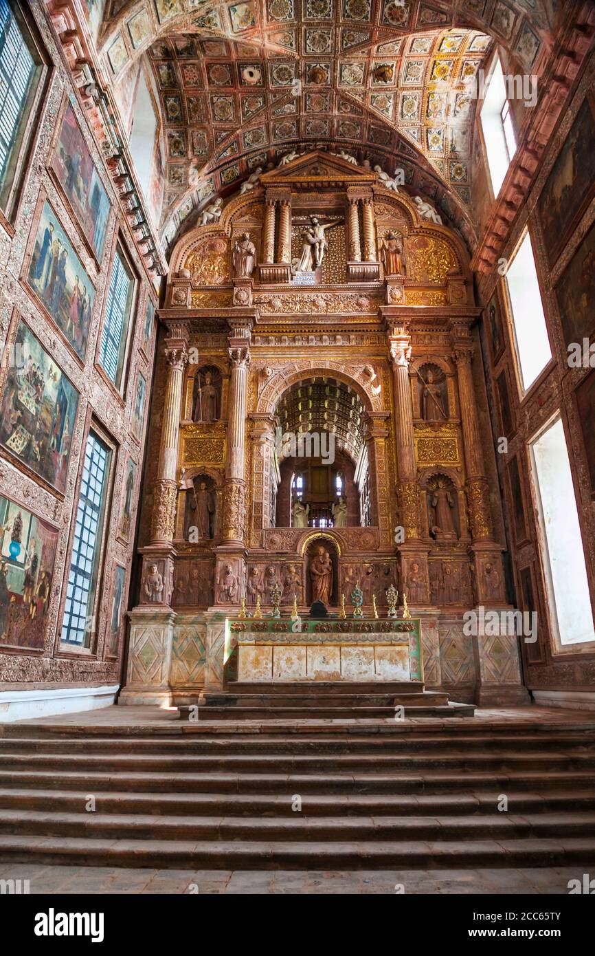 GOA, INDIA - NOVEMBER 14, 2011: Catholic church interior in Old Goa in ...