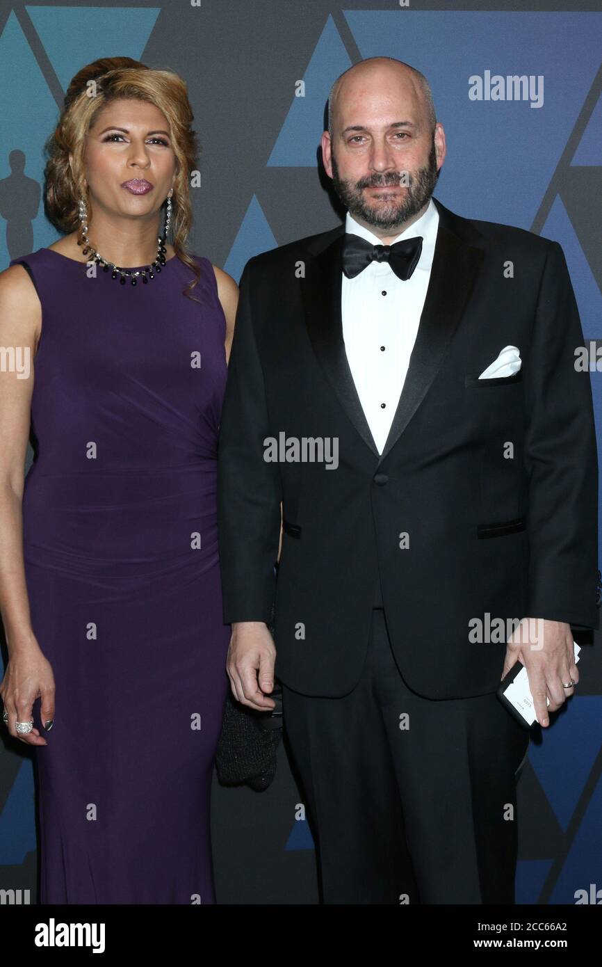 LOS ANGELES - NOV 18: Brenda Gilbert, Aaron Gilbert at the 10th Annual ...