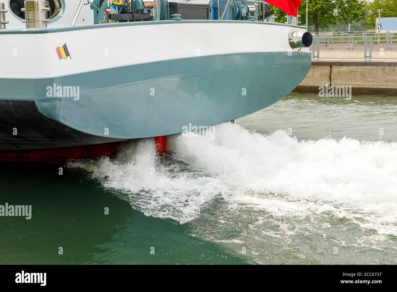 Landlocked boat hi-res stock photography and images - Alamy