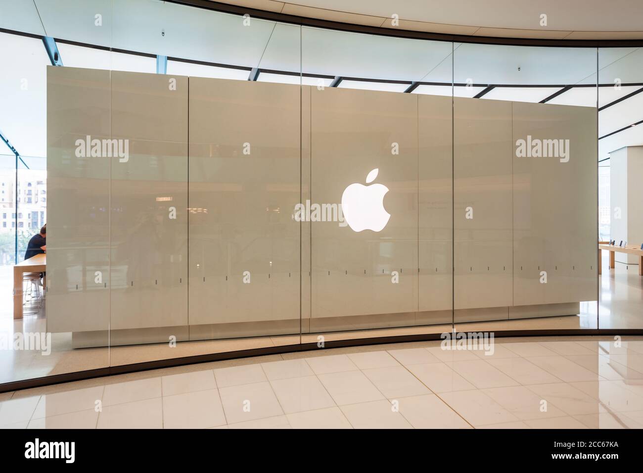 DUBAI, UAE - FEBRUARY 25, 2019: Apple Store in the Dubai Mall in UAE ...
