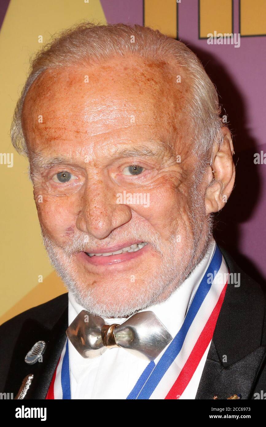 LOS ANGELES - JAN 7: Buzz Aldrin at the HBO Post Golden Globe Party ...